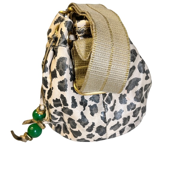 Marc By Marc Jacobs | Bags | Marc By Marc Jacobs Leather Bucket Pouch ...